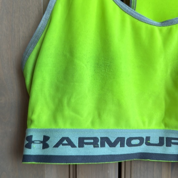 Under Armour | Intimates & Sleepwear | Under Armour Neon Scoop Neck ...